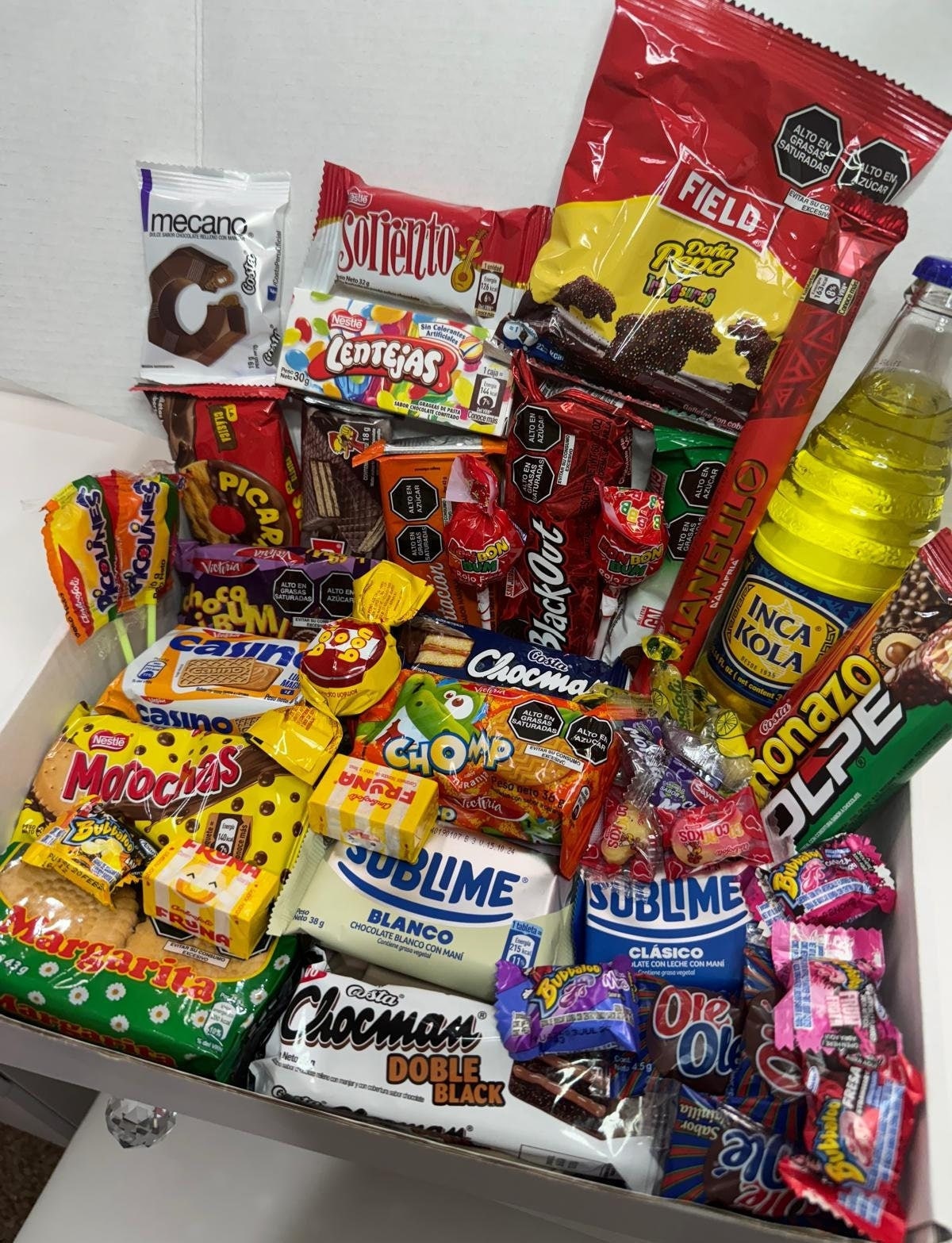Peruvian Candy Box With Assortments of Cookies Candy Chocolate & Inca ...