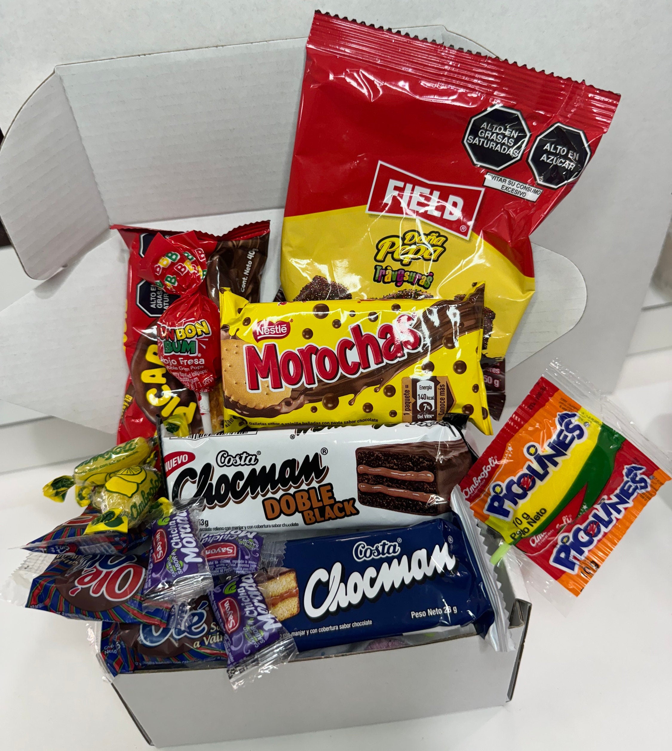 Mini Peruvian Candy Box With Assortments of Cookies Candy Chocolate 20 ...