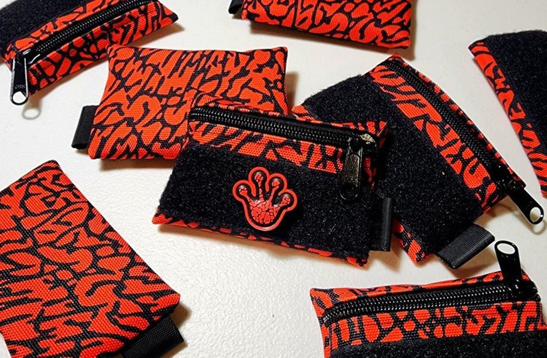 EDC VELCRO POUCH Jordan Bred Patch Set Rubber Ranger Eyes, Custom P.V.C ...