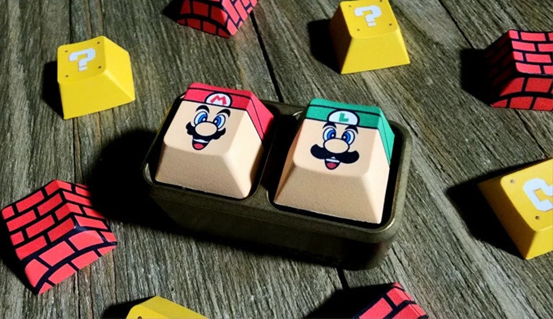 MARIO LUIGI KEYCAPS 2-pcs Set, Keycap, Custom Anime Keycaps, Cherry Mx ...