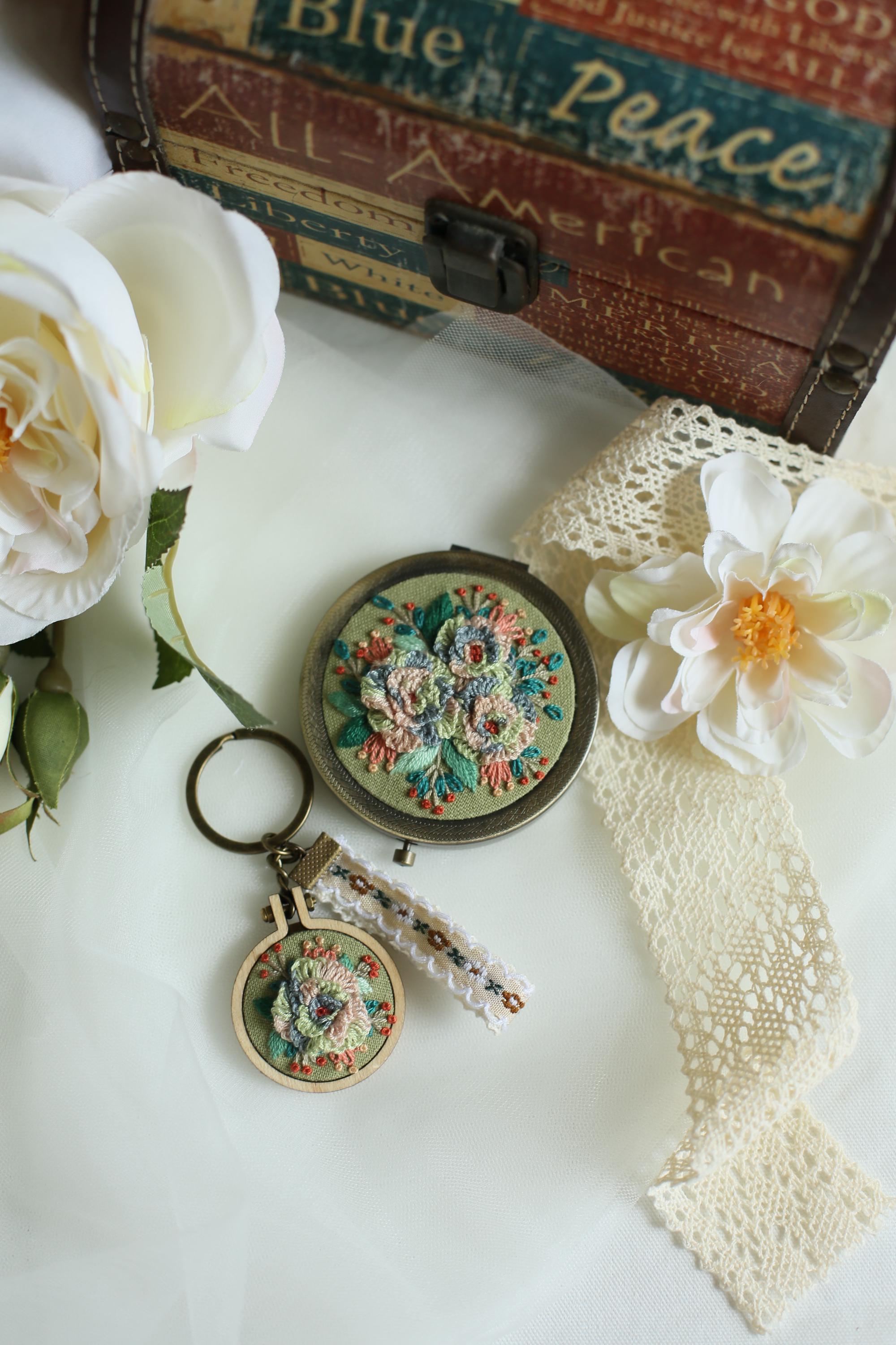 Embroidered Keychain, Hand Embroidered Keychain, 3D Floral Keychain ...