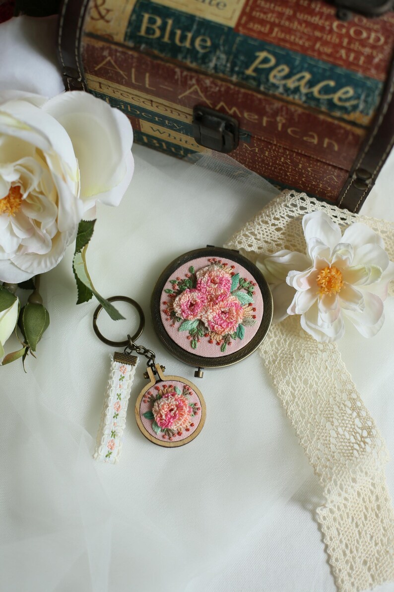 Embroidered Keychain, Hand Embroidered Keychain, 3D Floral Keychain ...