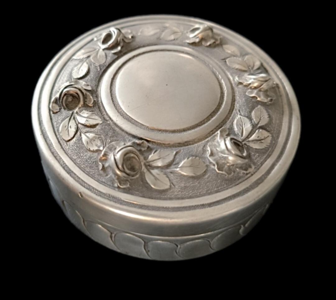 Very Rare, Magnificent Little Tin Jewelry Box With Floral Decorations ...