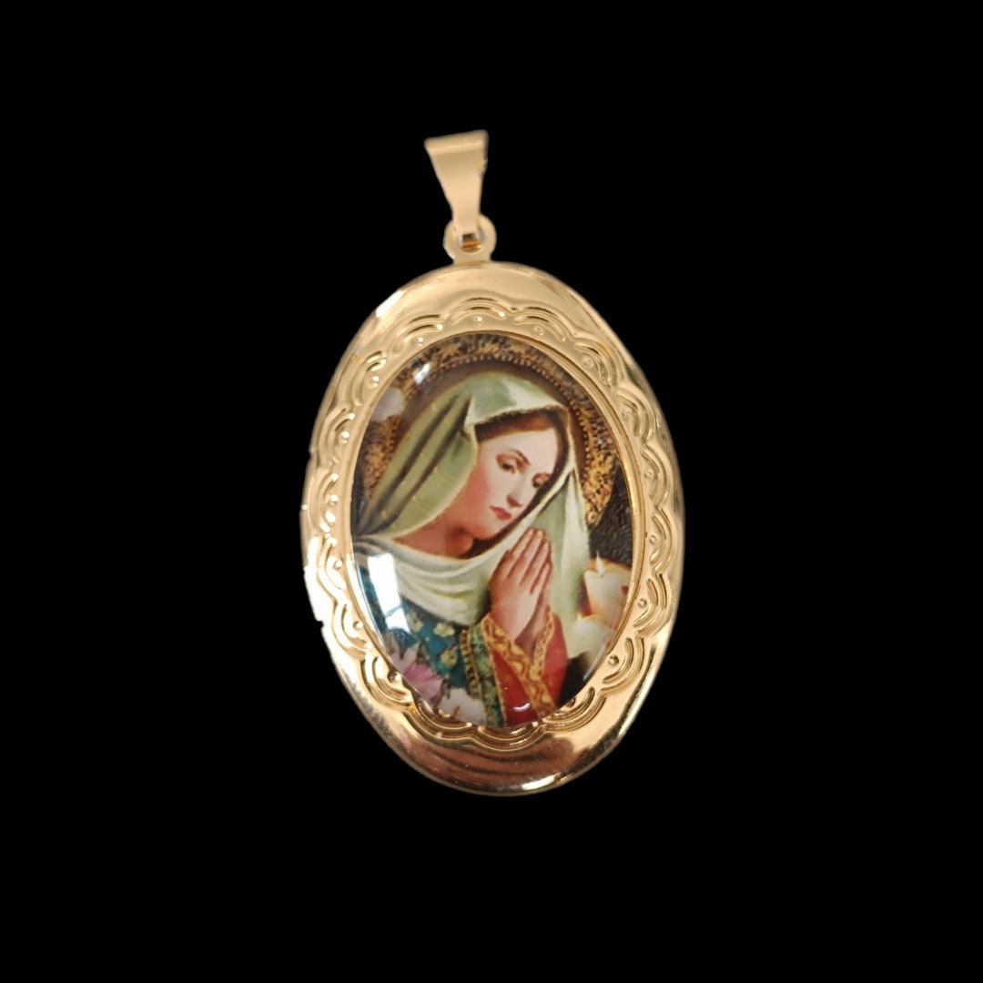 Very Beautiful Gold-colored Photo Pendant Set With Cameo Religious ...