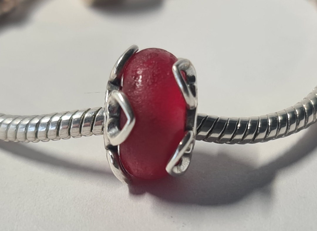 Pandora Frosted Red Murano Glass & Hearts Murano Glass Charm 792497C01 ...