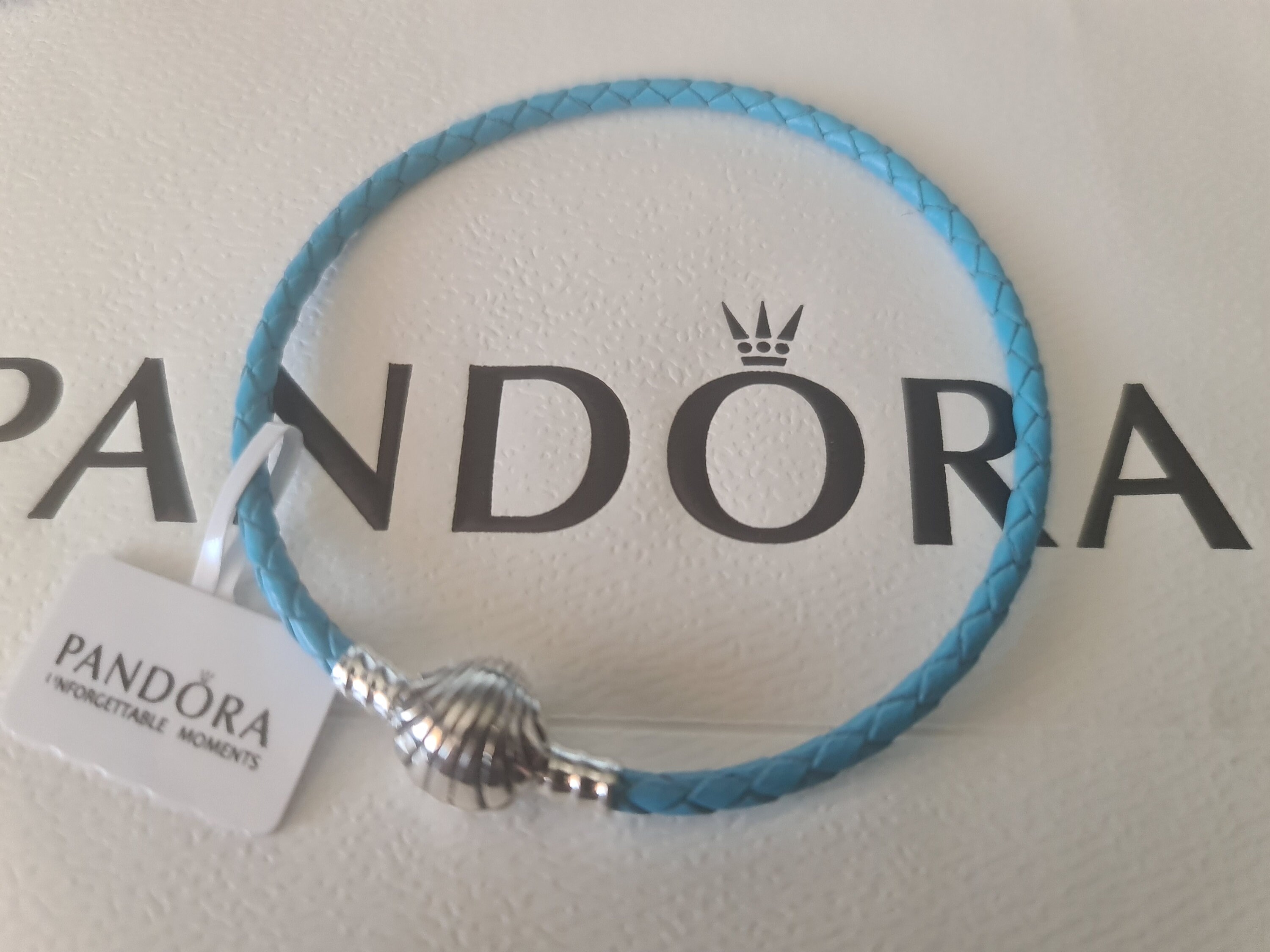 Pandora Moments Seashell Clasp Turquoise Braided Leather Bracelet. 20cm ...