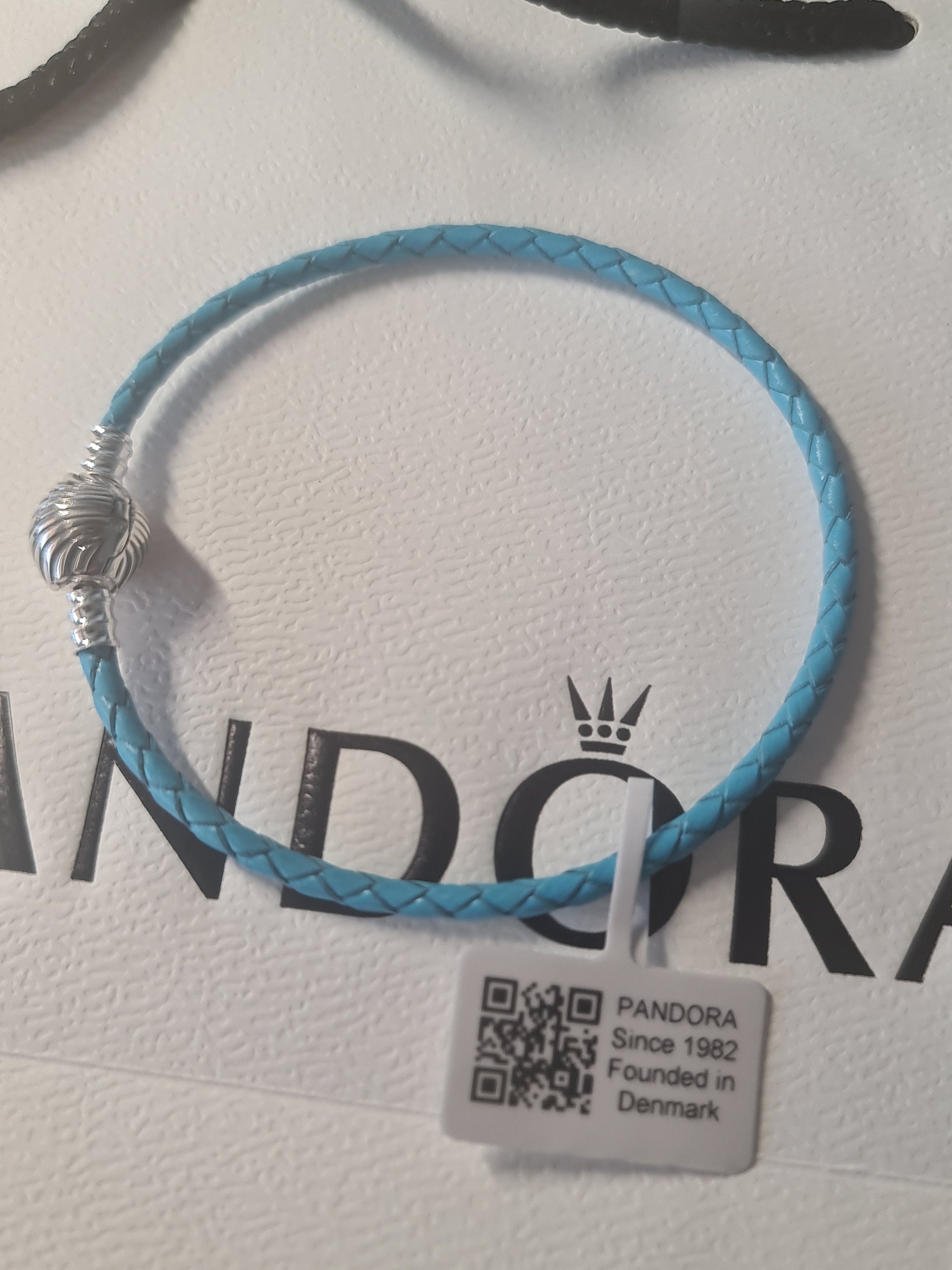 Pandora Moments Seashell Clasp Turquoise Braided Leather Bracelet. 20cm ...