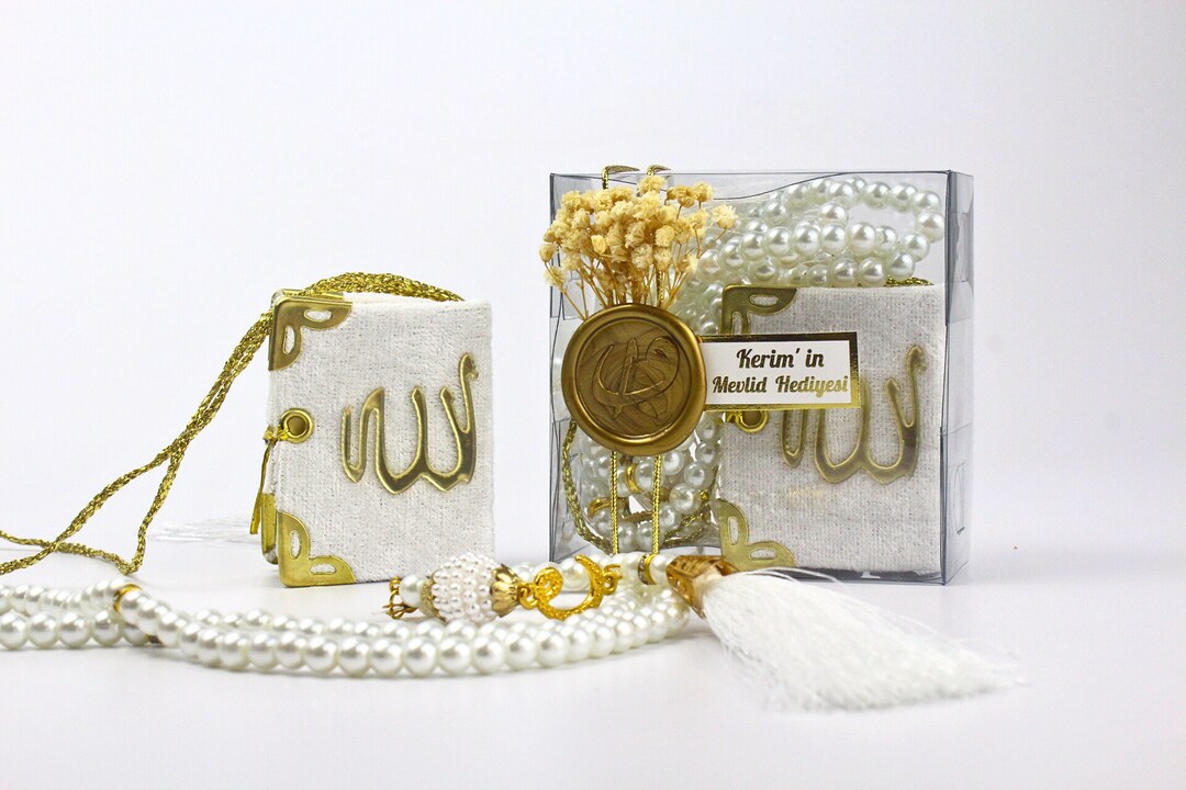 Arabic Velvet Mini Quran Favor, Mini Quran Tasbeeh Box Gift Set, Luxury ...