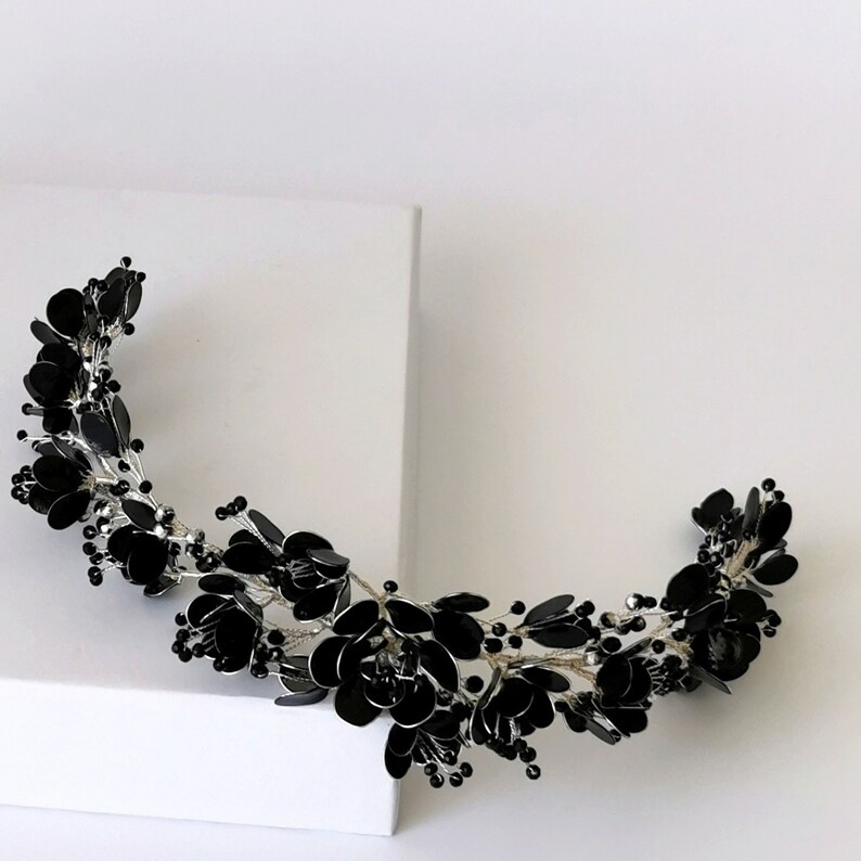 Black Flower Gothic Crown, Dark Floral Wedding Tiara, Evil Queen Bridal ...