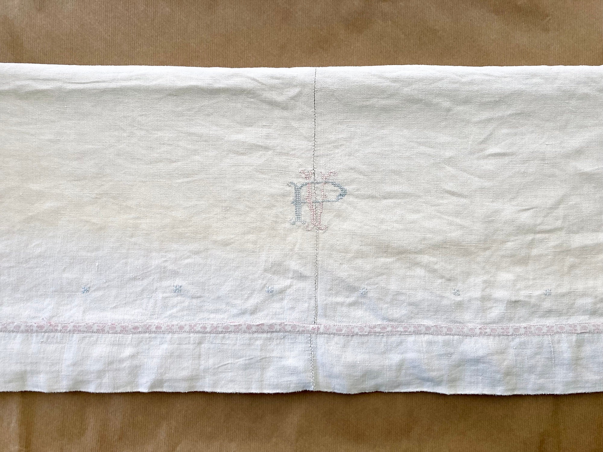 Antique Homespun Linen Bedding Rustic Vintage Style Textiles ...