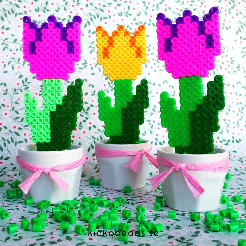 TULIPS Easter Decoration Hama Fuse Beads Pyssla Present Templates ...