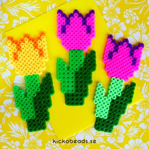 TULIPS Easter Decoration Hama Fuse Beads Pyssla Present Templates ...