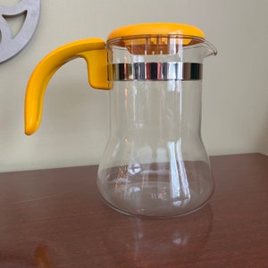 Vintage Pyrex Glass Pitcher Made in France - Etsy