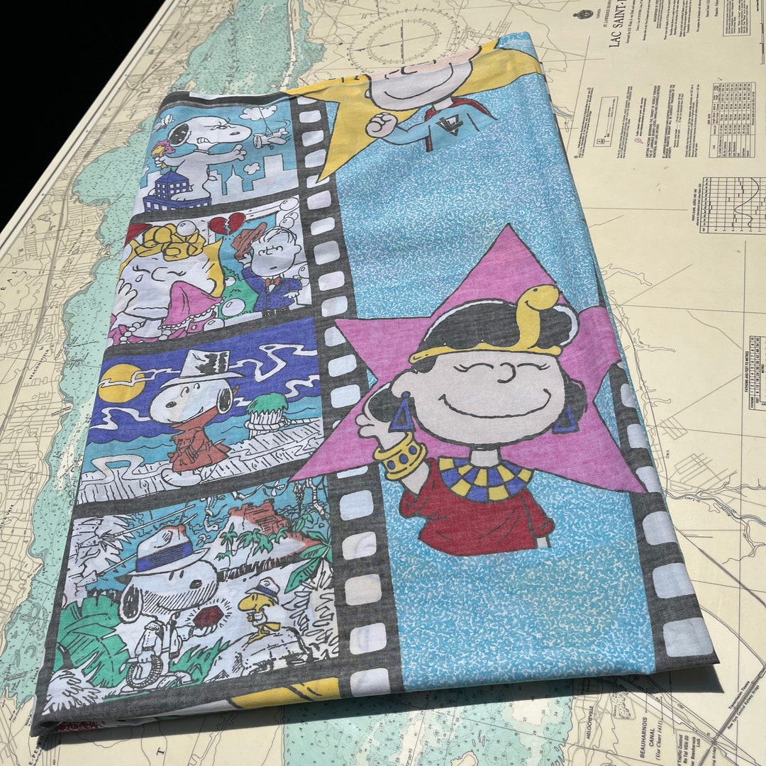 Vintage 80s Snoopy, Charlie Brown & the Peanuts Gang Flat Sheet - Etsy