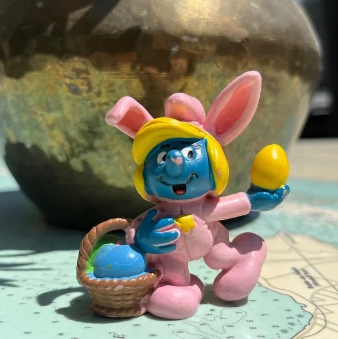 Vintage Easter Bunny Smurf / Smurfette Schleich Figurine - Etsy