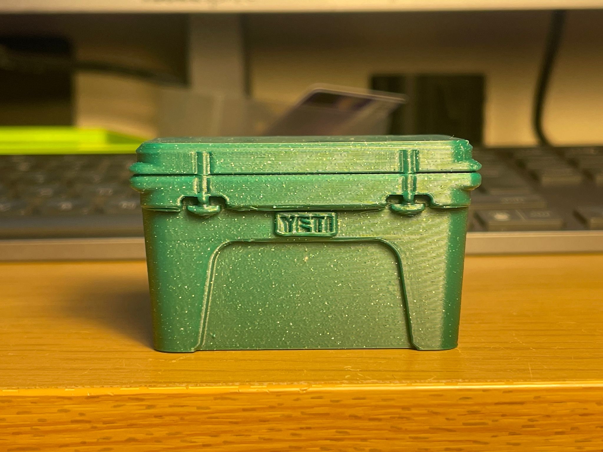 3D Printed Yeti Coolbox, 1/10th Scale. Ideal for RC Cars or Yeti ...