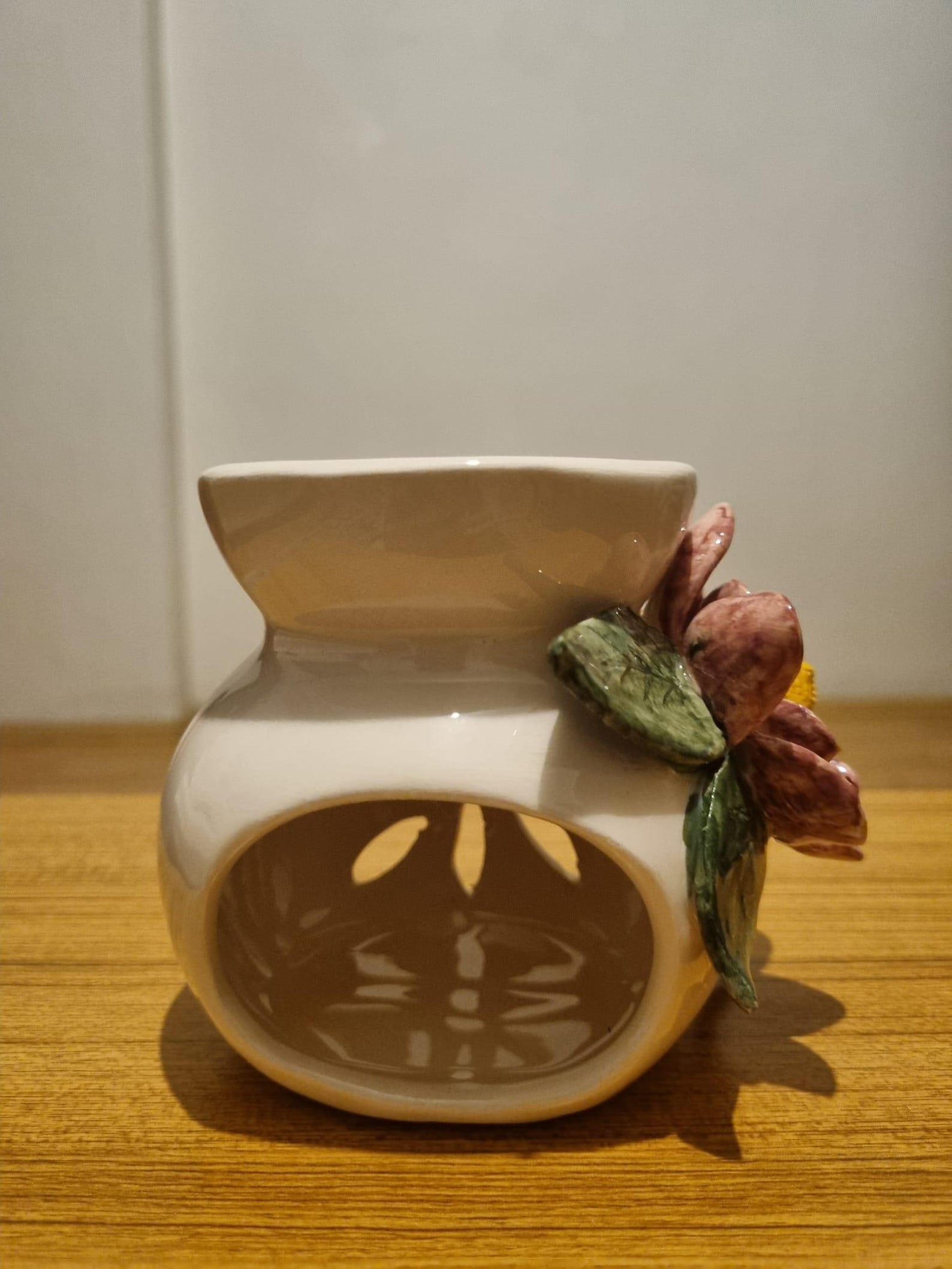 Handmade Ceramic Oil Burner - Floral Elegance - Etsy