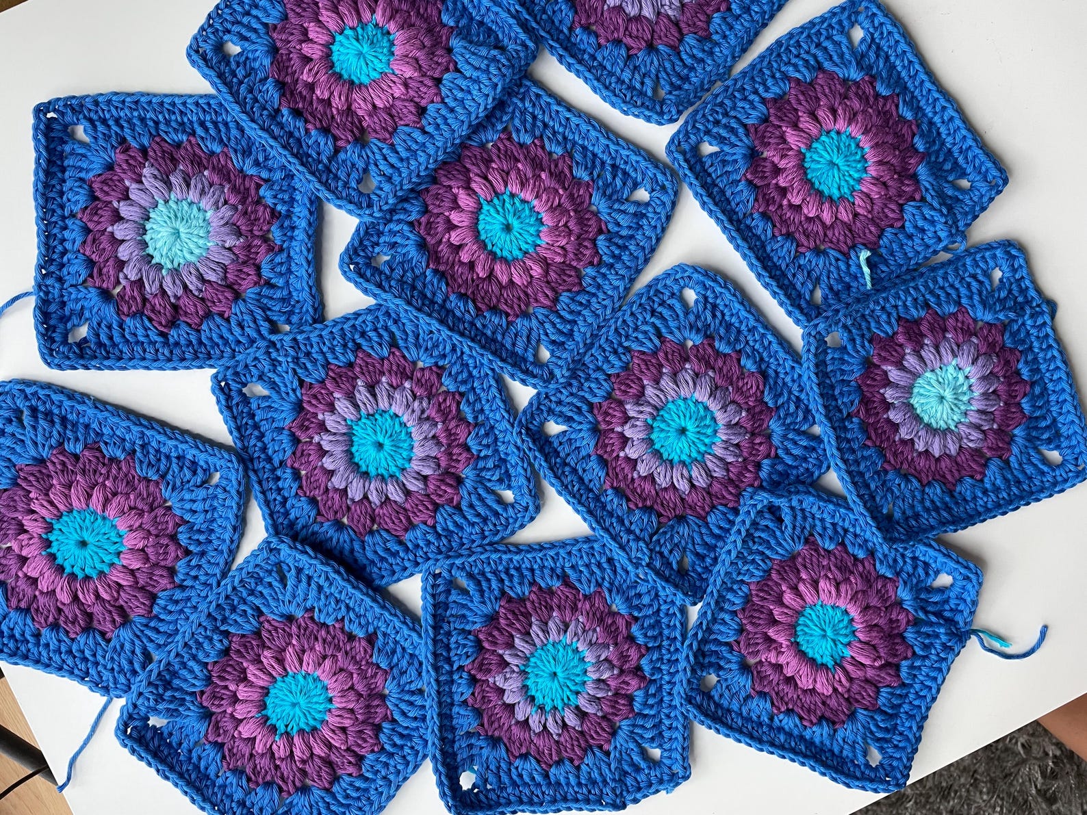 STARBURST GRANNY SQUARE | Beginner Friendly Pattern - Etsy
