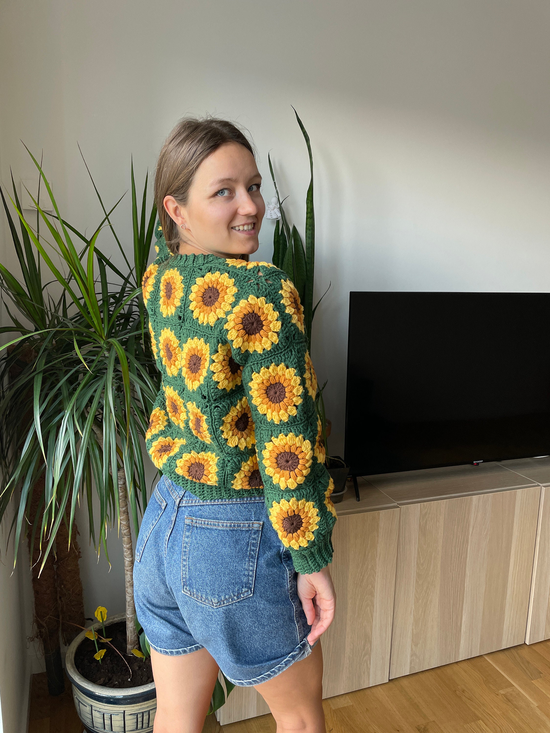 SUNFLOWER CROCHET CARDIGAN From Granny Squares Pdf Pattern - Etsy UK