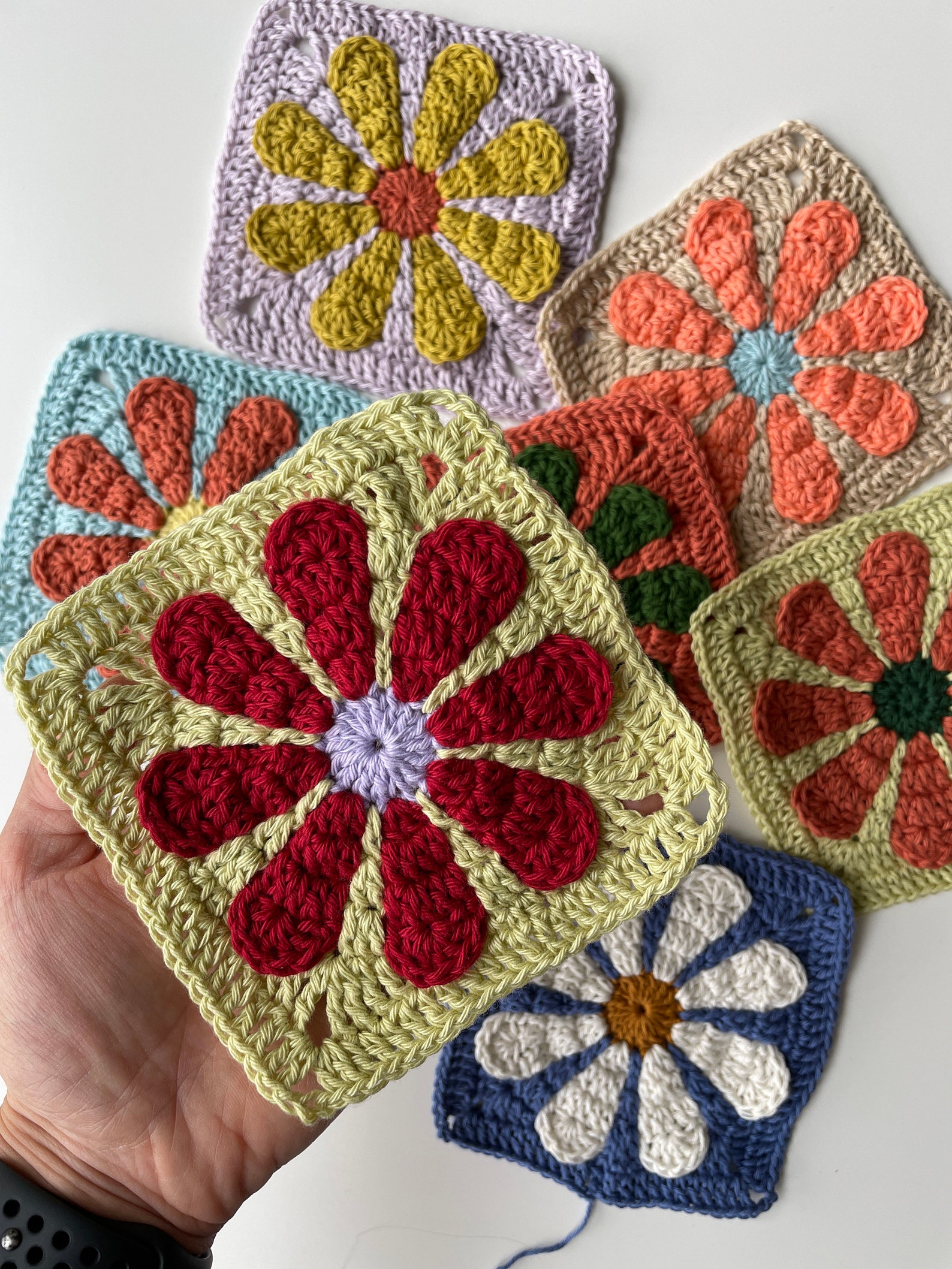 RETRO DAISY GRANNY Square | Beginner Friendly Crochet Pdf Pattern in ...