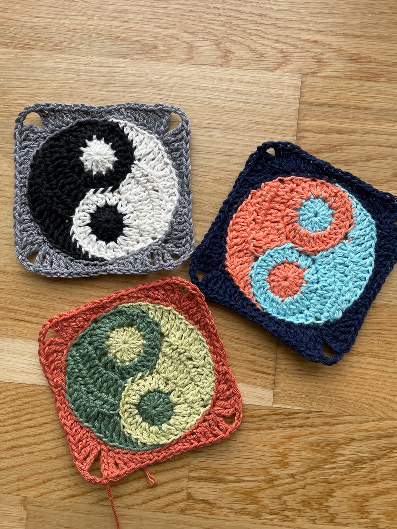 YIN YANG GRANNY Square Pattern | Beginner Friendly Step-by-step Guide ...