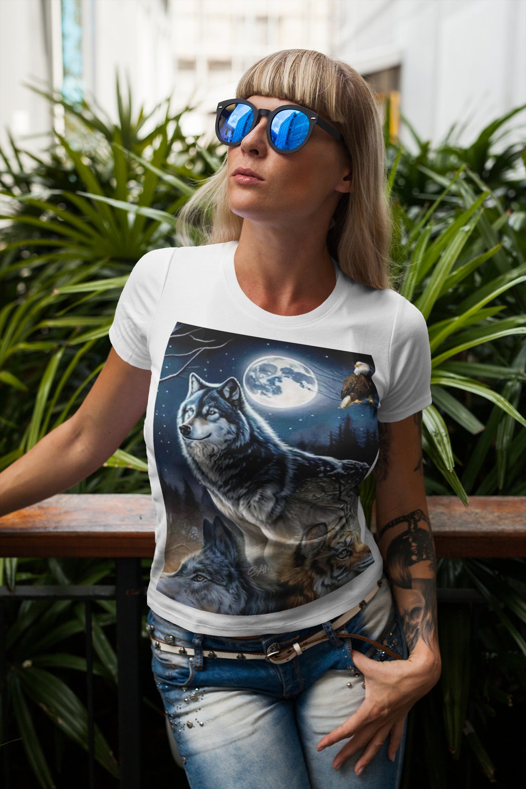 Wolf T-shirt Moon Lit Howling Collection Stylish Graphic Tees - Etsy UK