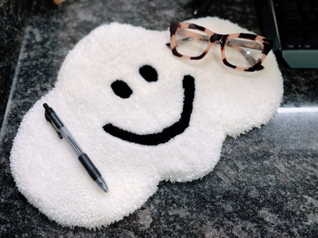 Handmade Cloud Rug, Cute Tufted Rug, Tufting Gun, Custom-made Tufting ...