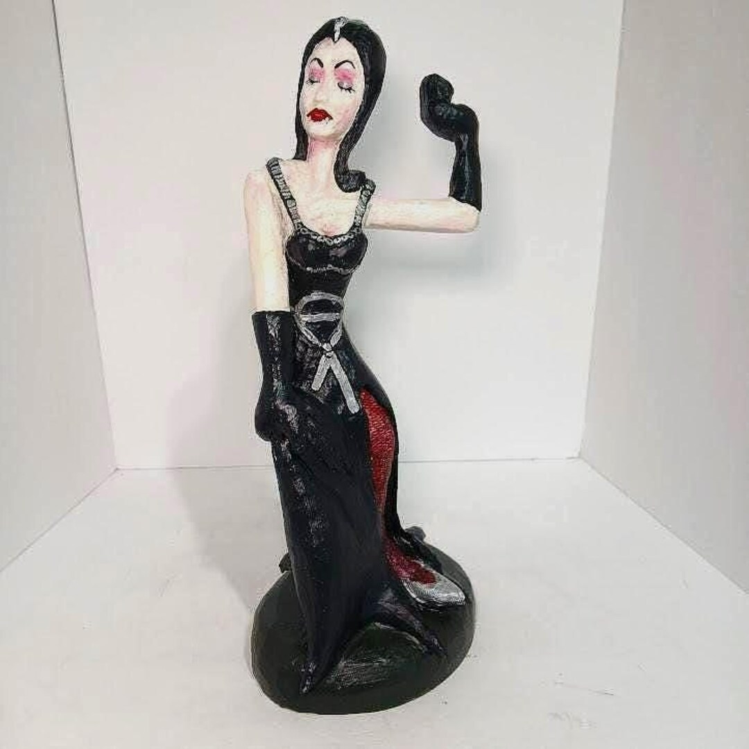 Hand Carved Vampire Woman Wood Carved Female Vampire Vampire Sculpture ...