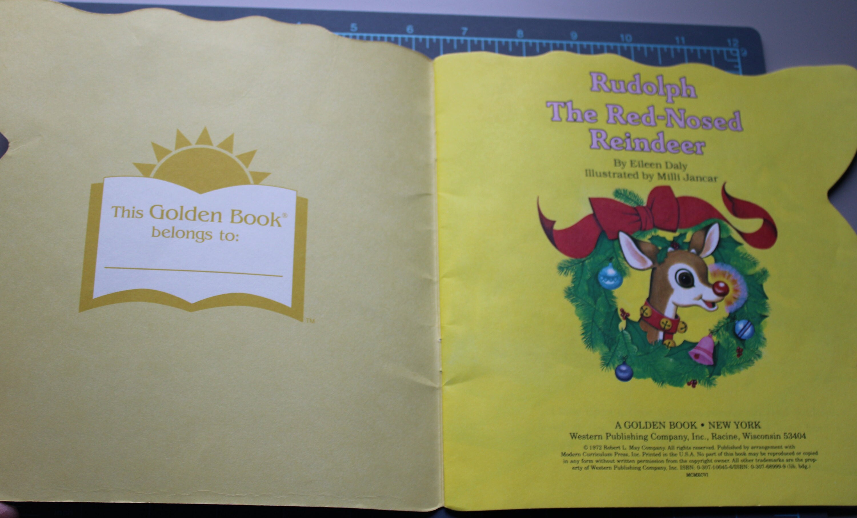 Rudolph the Red-nosed Reindeer Golden Super Shape Book 1972 - Etsy