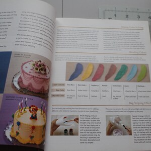 The Wilton School Decorating Cakes Softcover Book A Reference & Idea ...