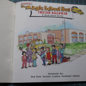 The Magic School Bus Inside Ralphie A Book About Germs 1995 Paperback ...