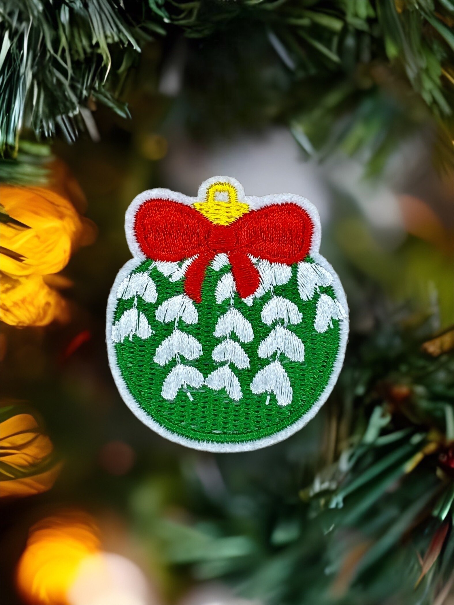 Christmas Collection 1 Embroidered Iron on Patches! *FREE SHIPPING ...
