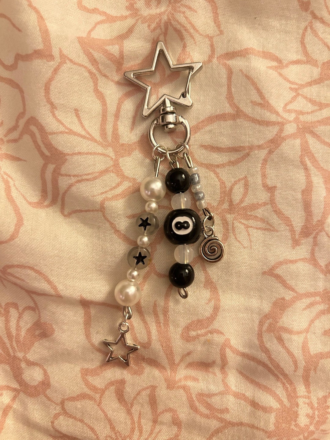 8-ball Keychain - Etsy