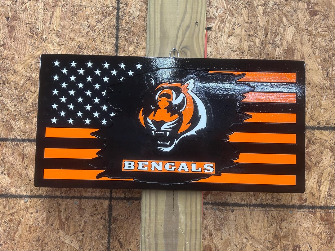 Cincinnati Bengals Tattered Flag Wall Decor: NFL Fan Room Hanging - Etsy