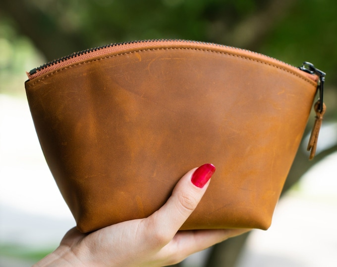 Leather Makeup Bag, Personalized Bridesmaid Gift, Gift for Her, Leather ...