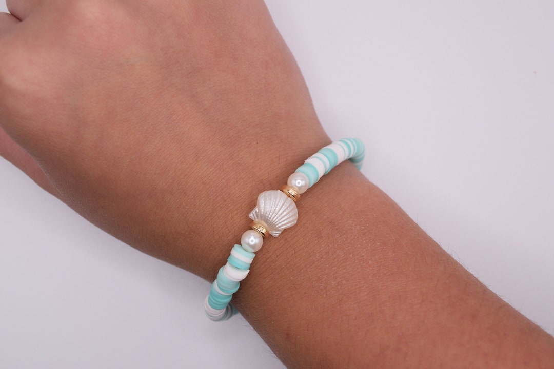 Beach Day Sea Shell Bracelet - Etsy