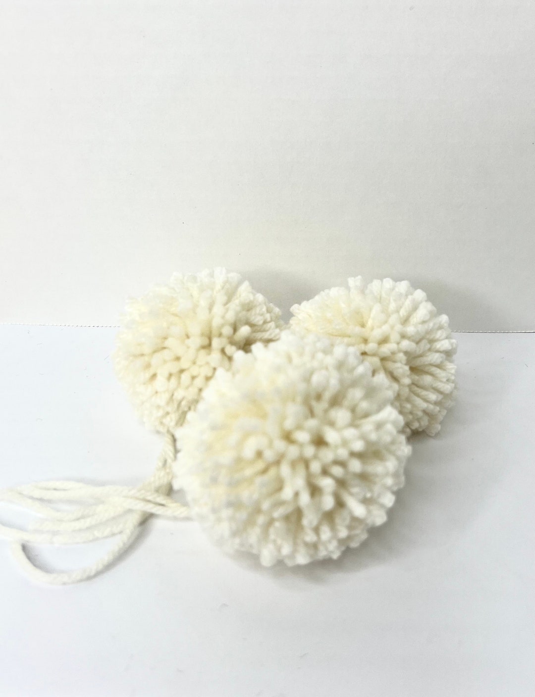 Set of 3 Beige Yarn Poms, Cream Yarn Poms, Craft Supplies, Yarn Pom ...
