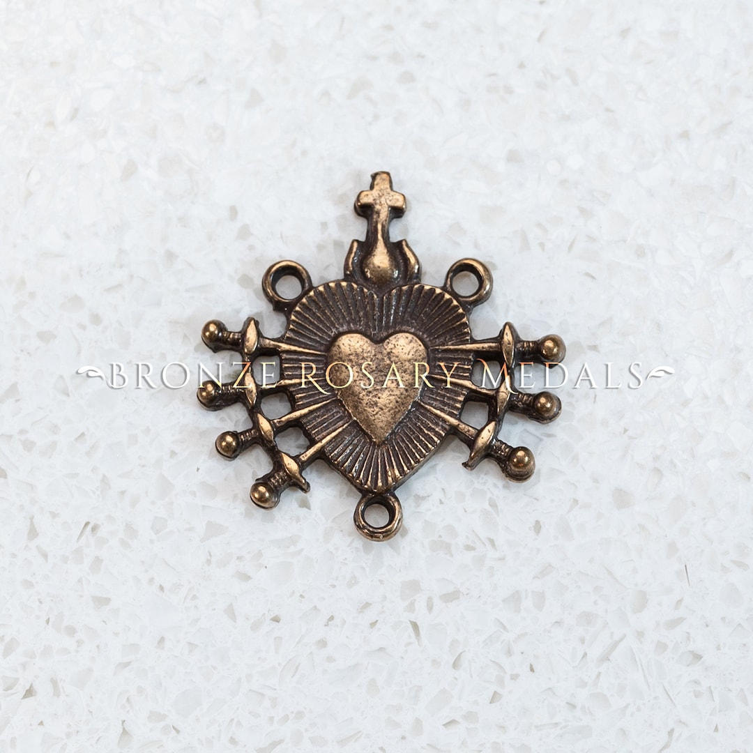 Small Seven Sorrows of Mary, Heart Pierced by Swords, Heirloom Catholic ...