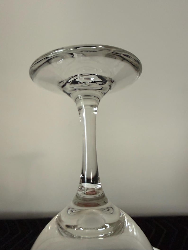 Vintage Libbey Winter Village Wine Glass Stemmed Goblet Red Farmhouse ...