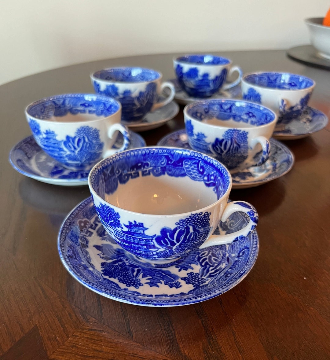 Wedgewood Blue Willow Cups and Saucers Qty 6 Chinoiserie Vintage ...