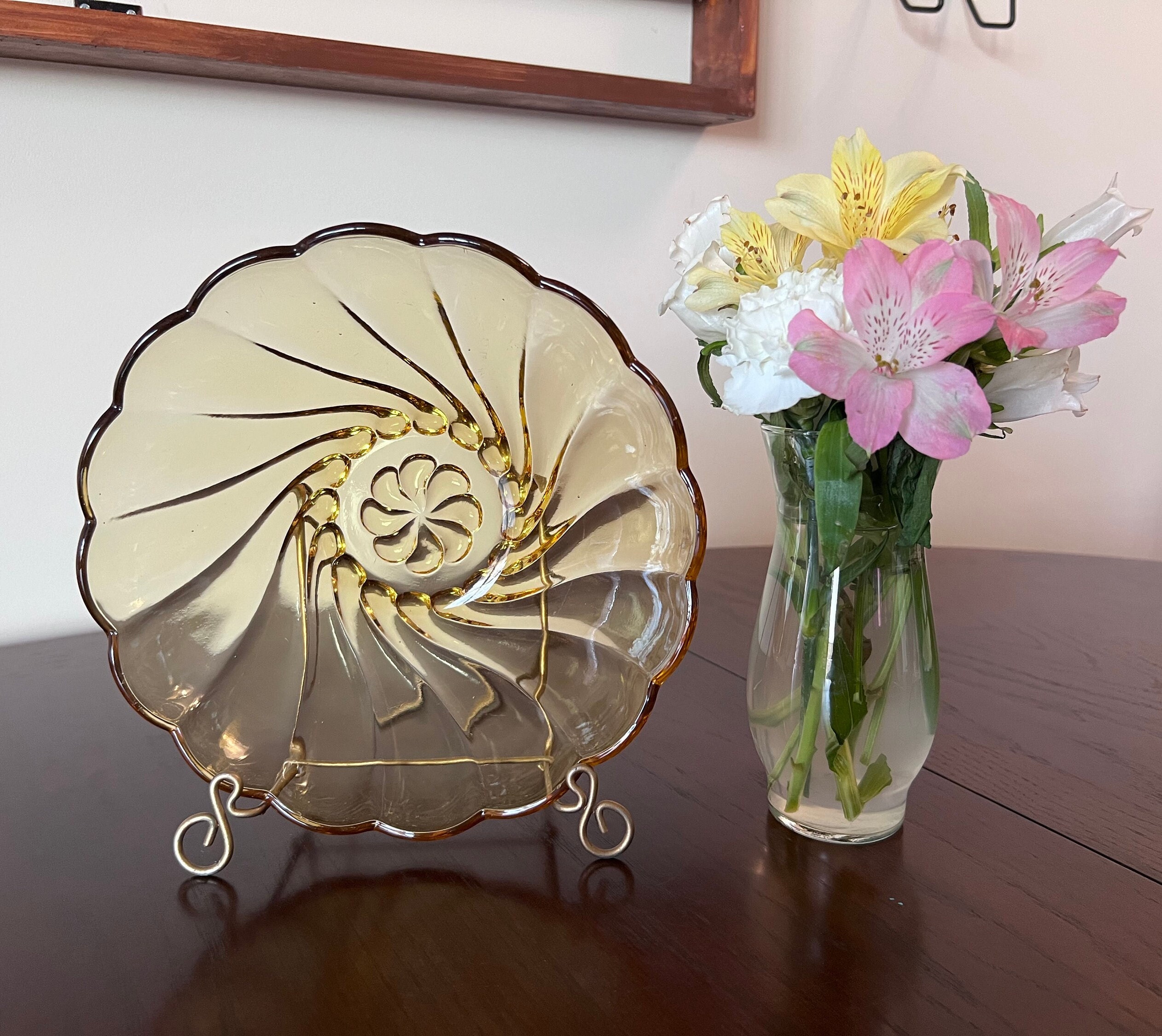 Hazel Atlas Amber Glass Large Swirl Bowl/dish 9 Wide 3 Tall Vintage Glass Bowl - Etsy