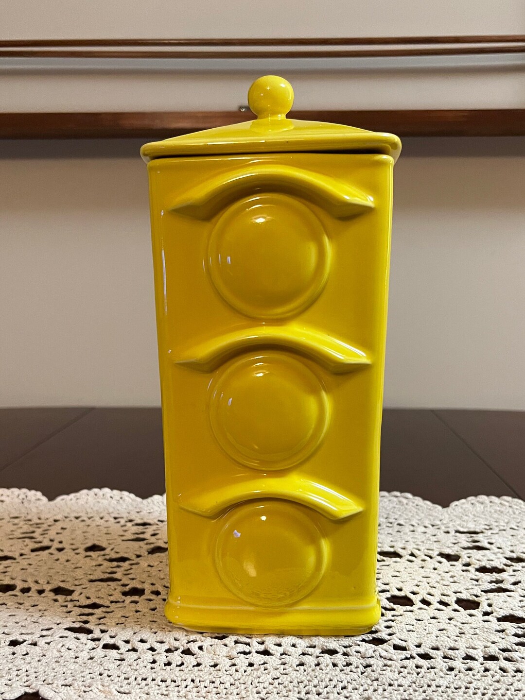 Vintage Bright Yellow Traffic Light Cookie Jar 351 USA MCCOY - Etsy