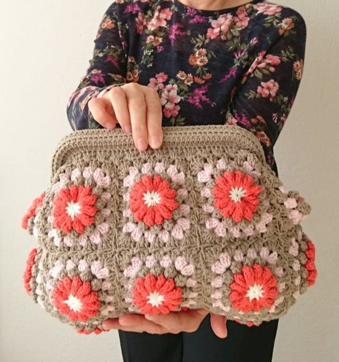 Colorful Granny Square Crochet Clasp Clutch and Crossbody Bag, 2 in 1 ...