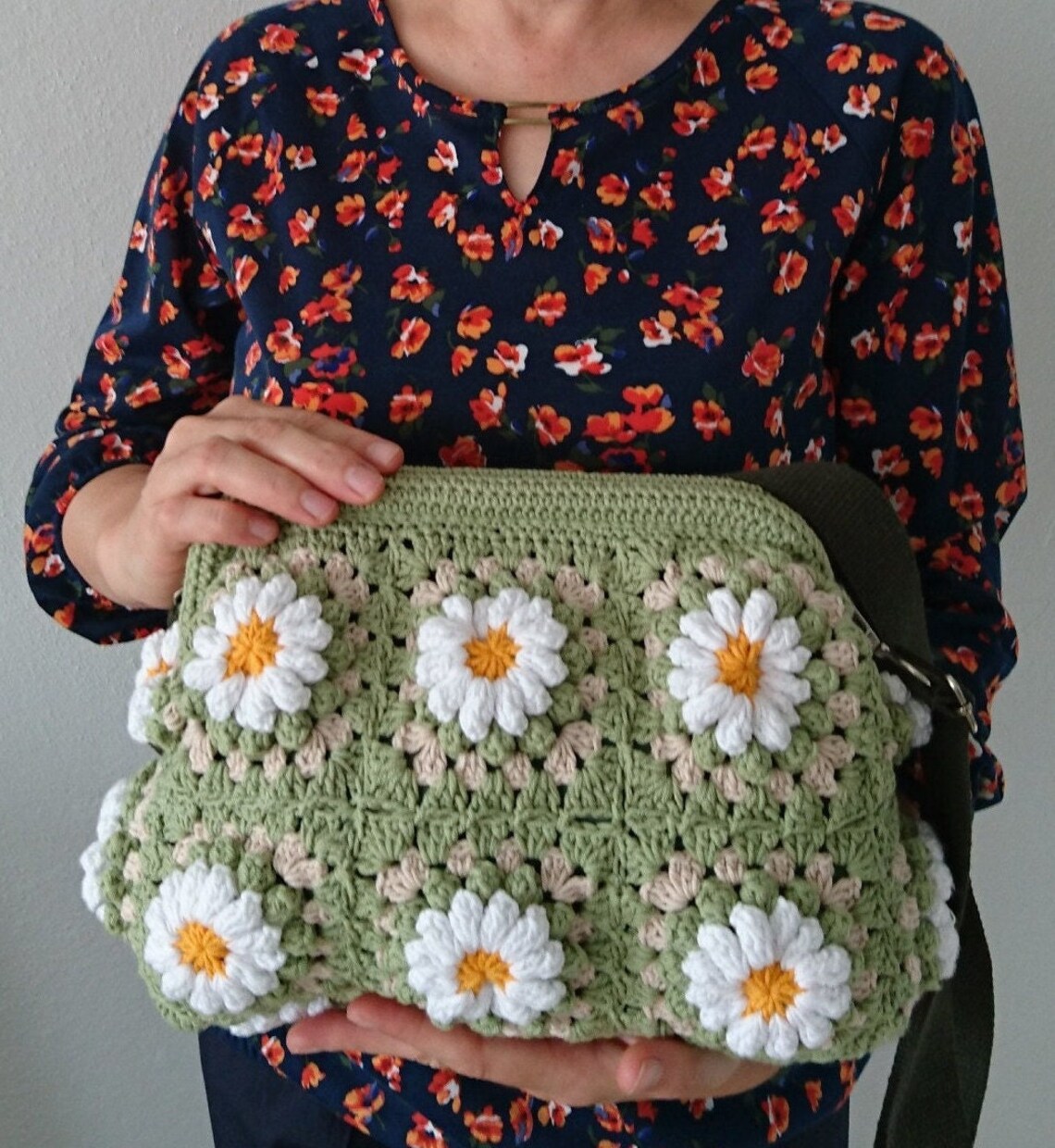 Colorful Granny Square Crochet Clasp Clutch and Crossbody Bag, 2 in 1 ...