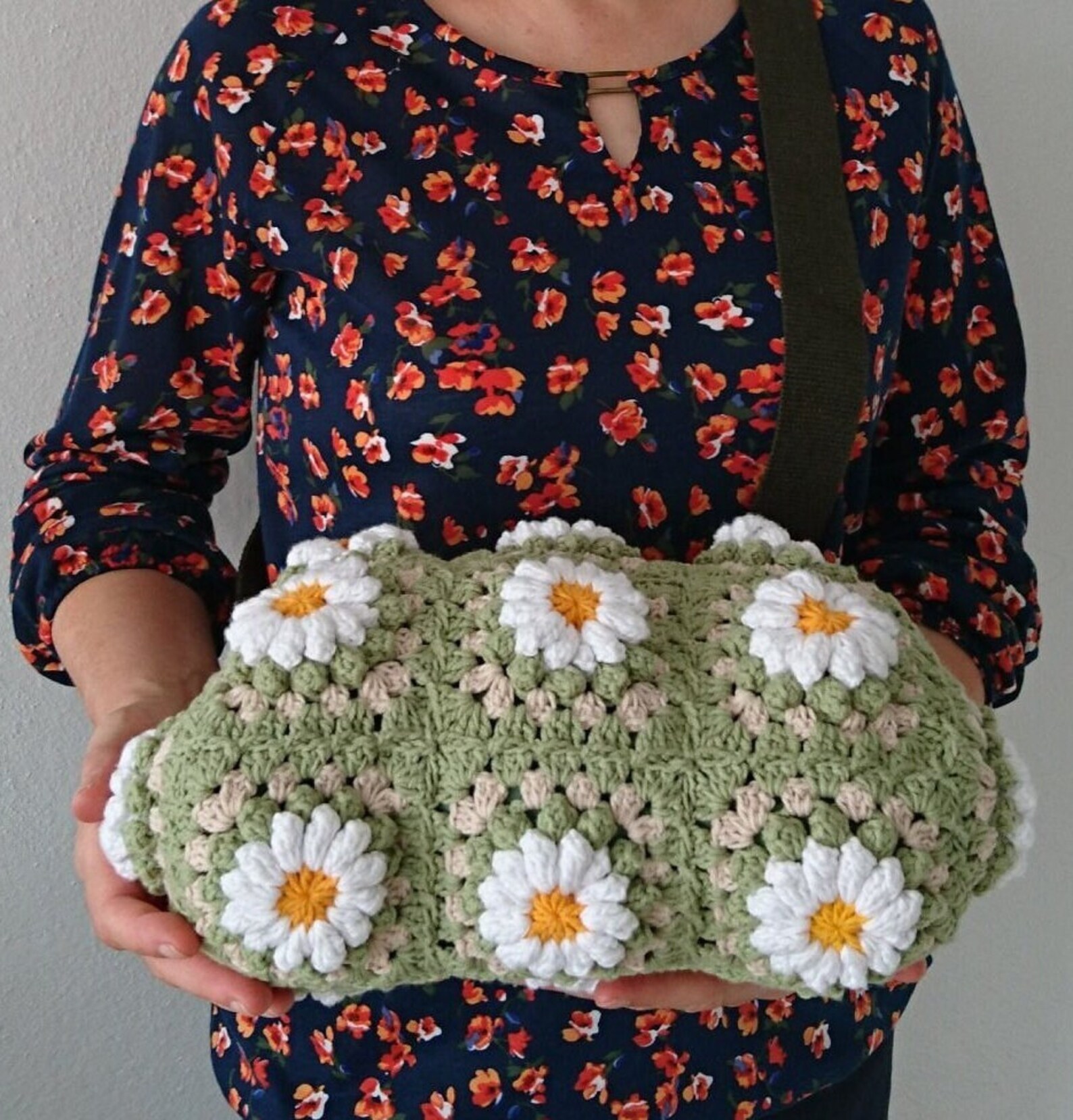Colorful Granny Square Crochet Clasp Clutch and Crossbody Bag, 2 in 1 ...