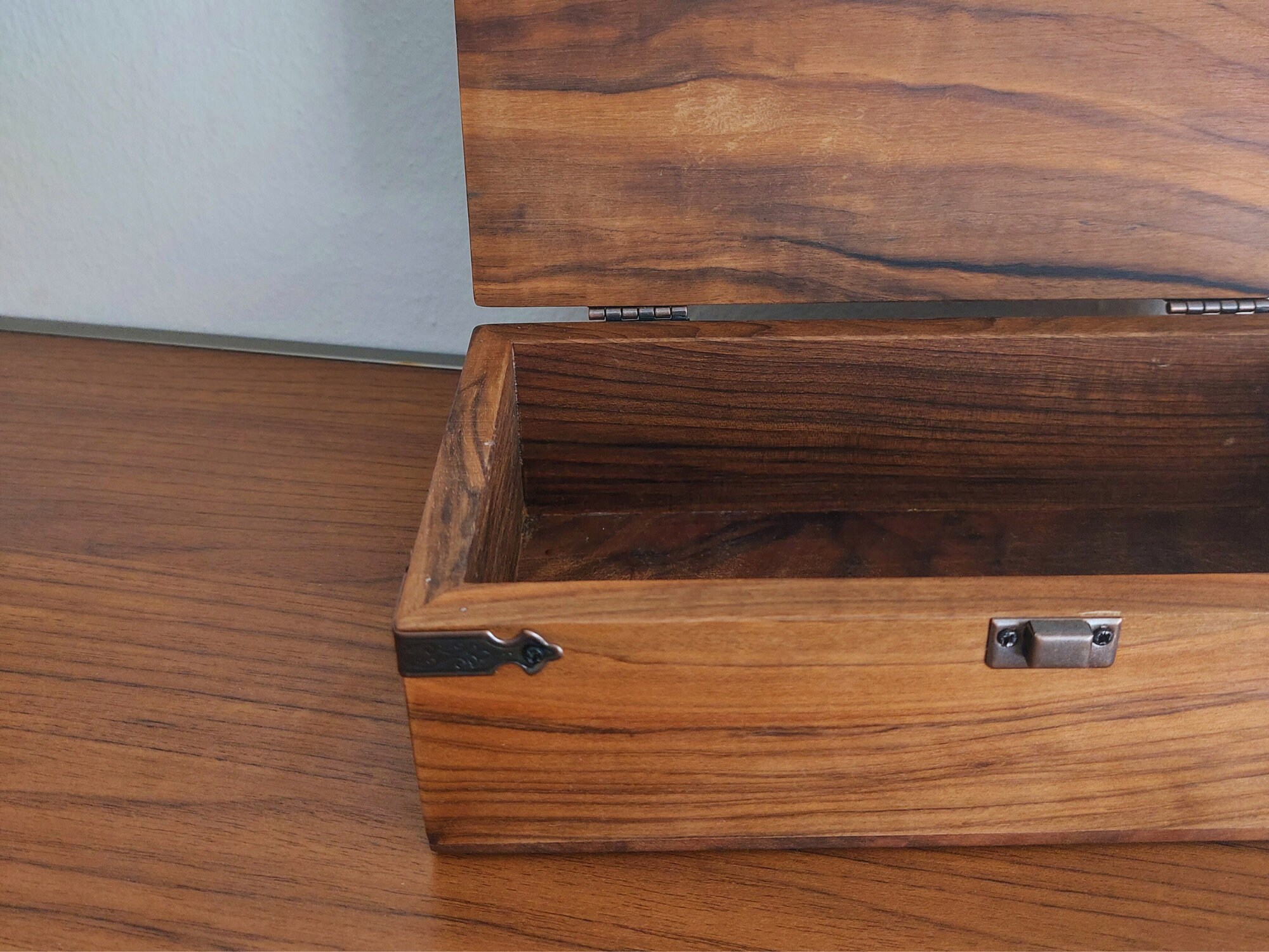 Personalized Walnut Keepsake Box, Wedding Memory Box, Wedding Keepsake ...