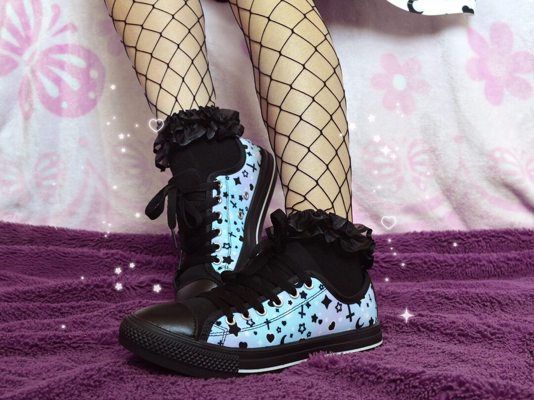 Cute Pastel Goth Shoes Yami Kawaii Blue Low Top Sneakers Star Moon ...