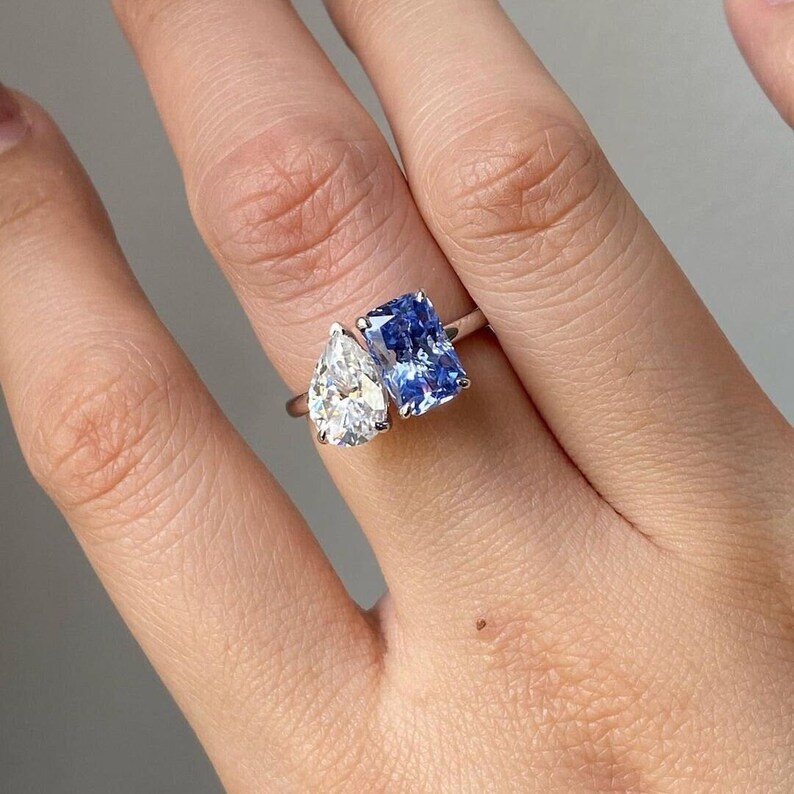 Blue Emerald Cut and Colorless Pear Cut Moissnaite Toi Et Moi ...
