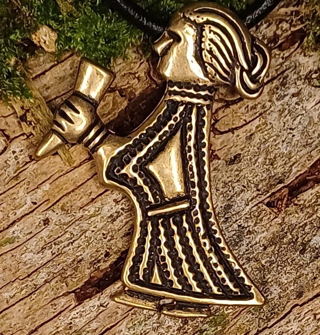 Valkyrie Pendant From Klinta – Viking Amulet for Strength and Courage ...