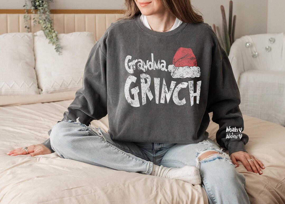 Personalized Grandma Grinch Sweatshirt, Christmas Grandma Shirt ...